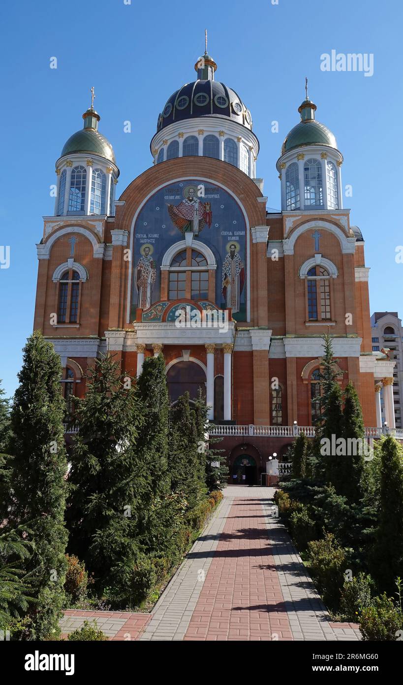 People in ukrainian temple hi-res stock photography and images - Alamy
