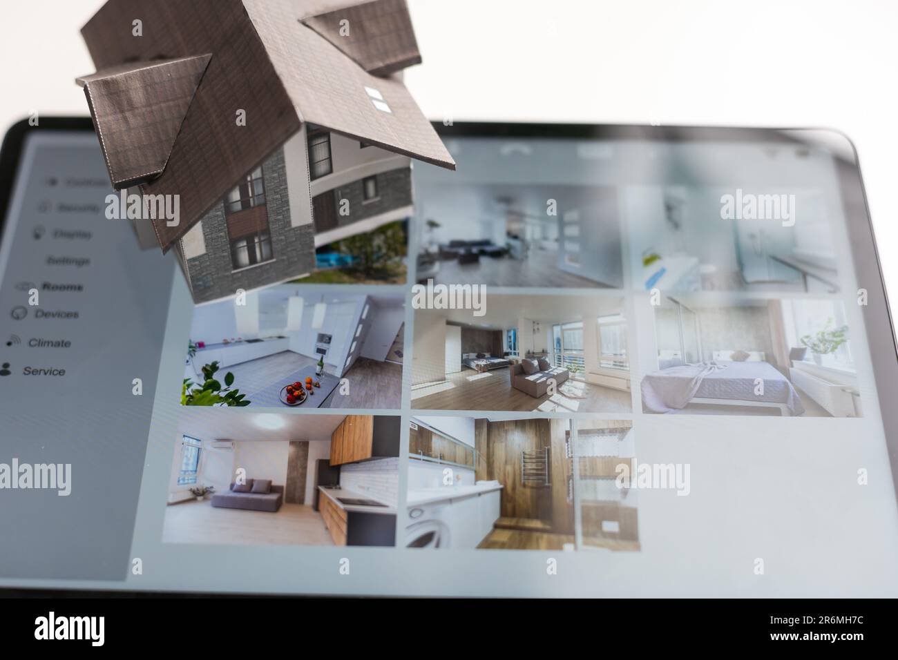 Computer controlled devices hi-res stock photography and images - Alamy