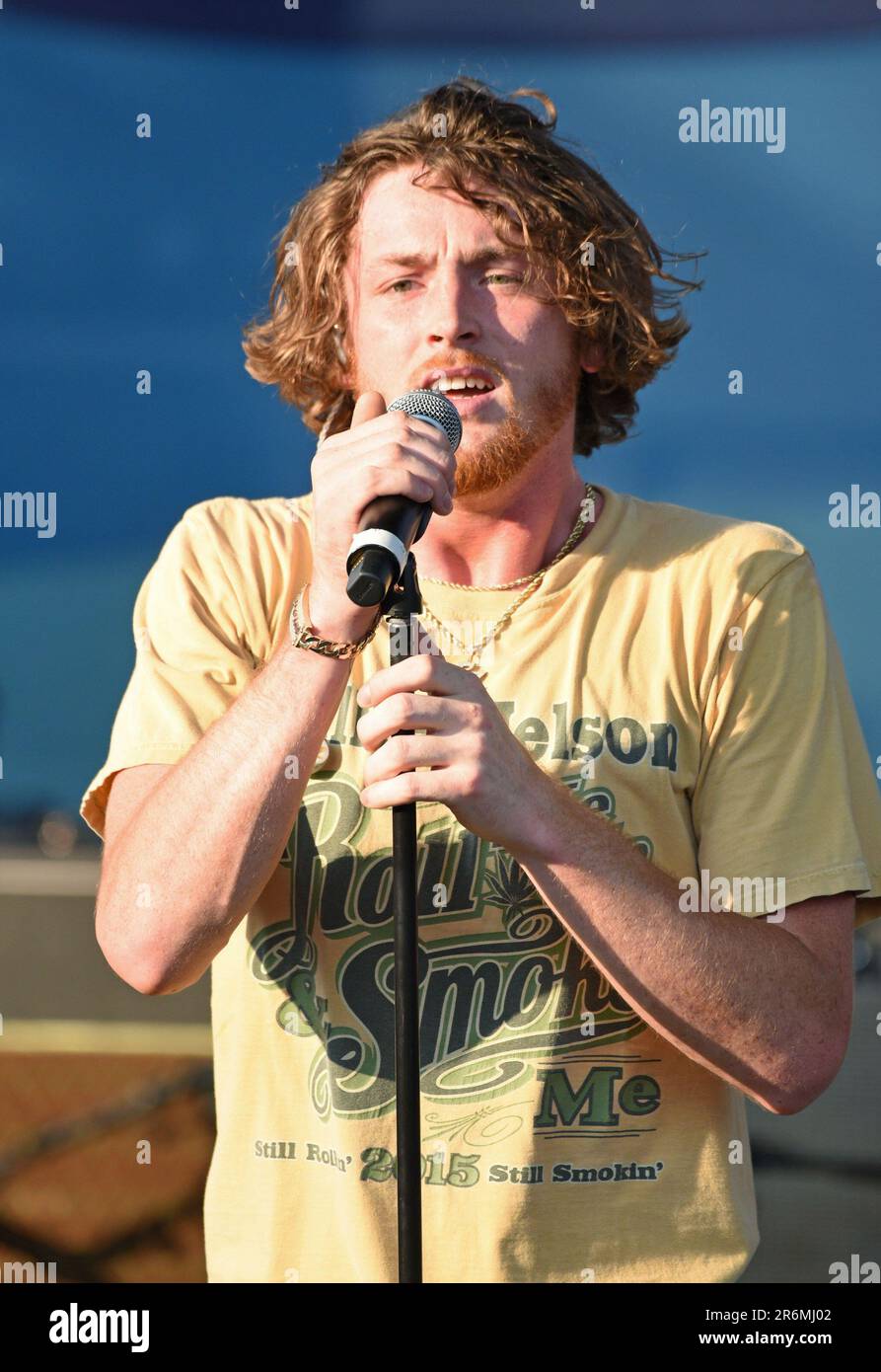 Nashville, TN, USA. 8th June, 2023. Bailey Zimmerman on stage for CMA ...