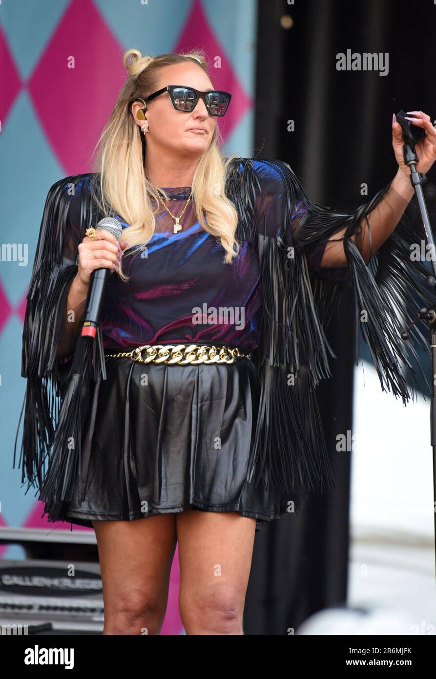 Nashville, TN, USA. 8th June, 2023. Pillbox Patti on stage for CMA Fest ...