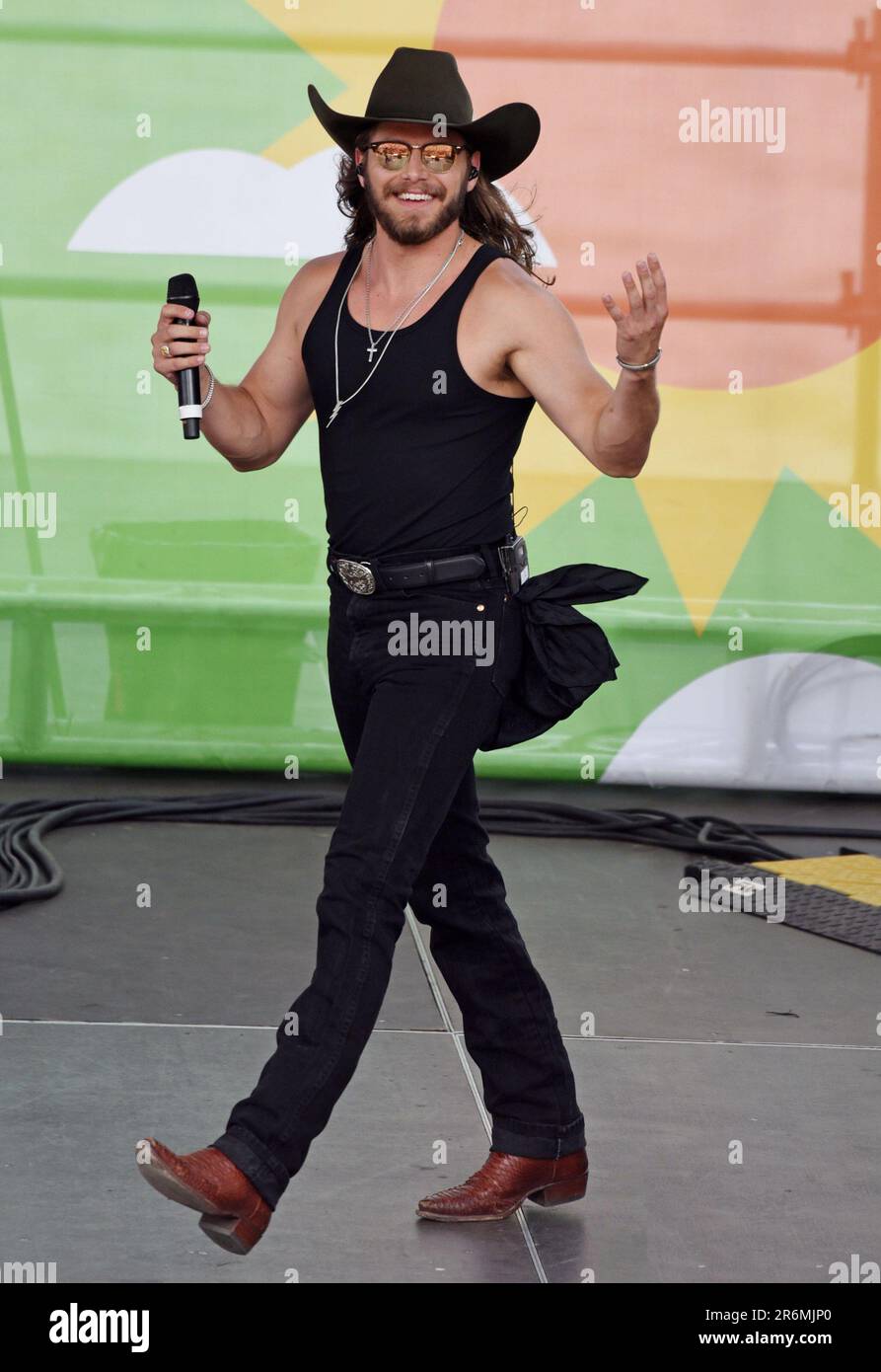 Warren zeiders hi-res stock photography and images - Alamy