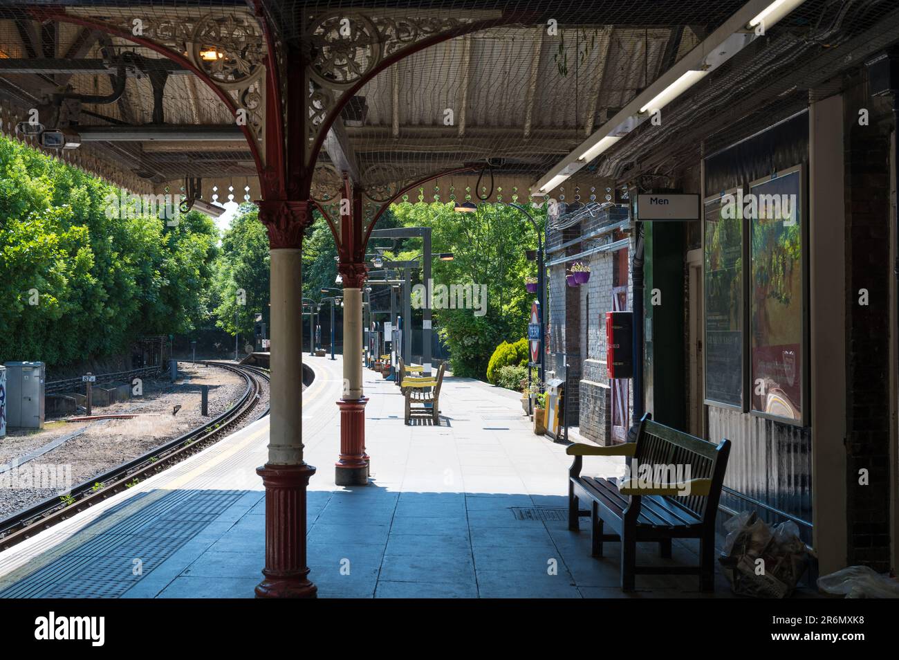 View along platform at Chesham Metropolitan Line underground railway ...