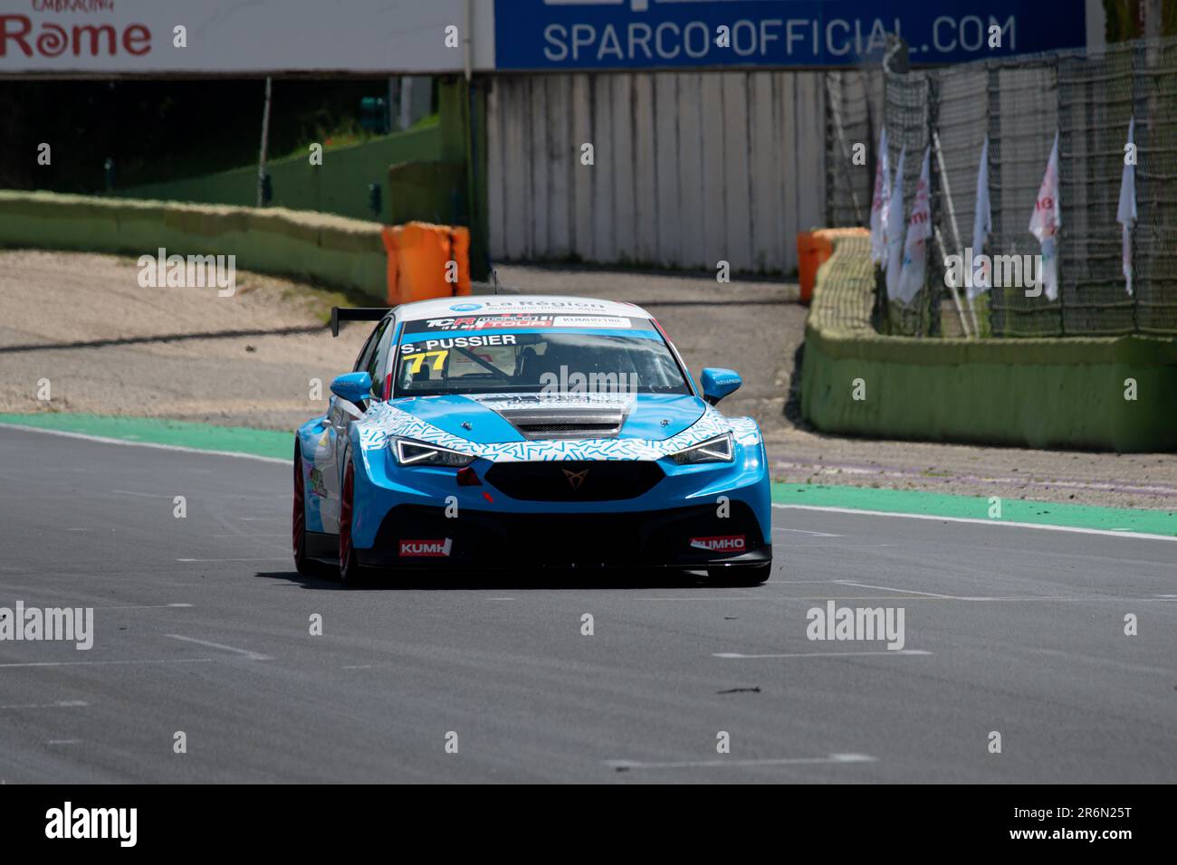 Cupra leon tcr hi-res stock photography and images - Alamy