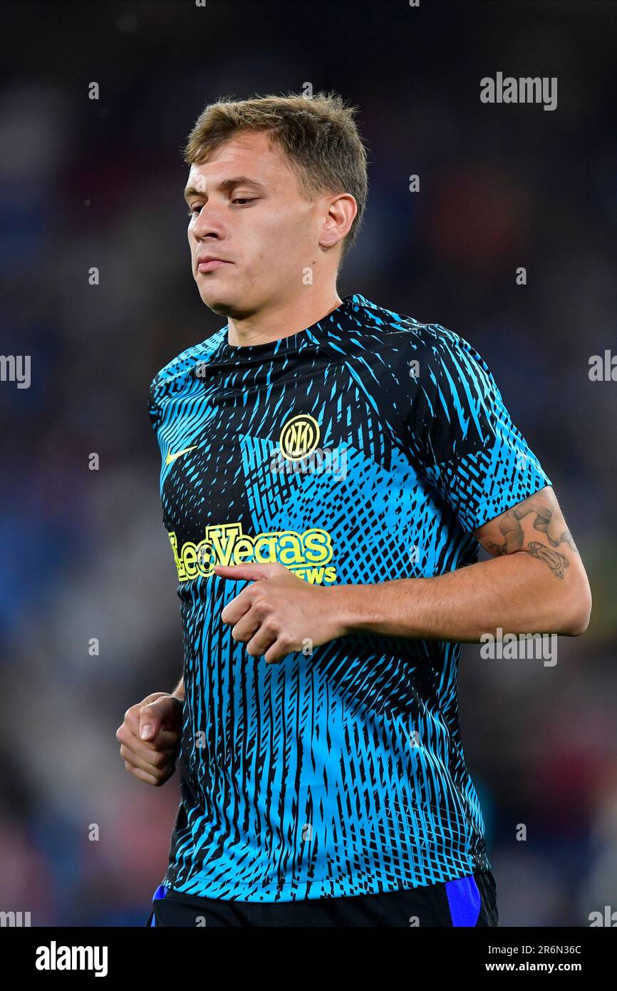 Istanbul, Turkey. 10th June, 2023. Nicolo Barella of Inter seen warming ...