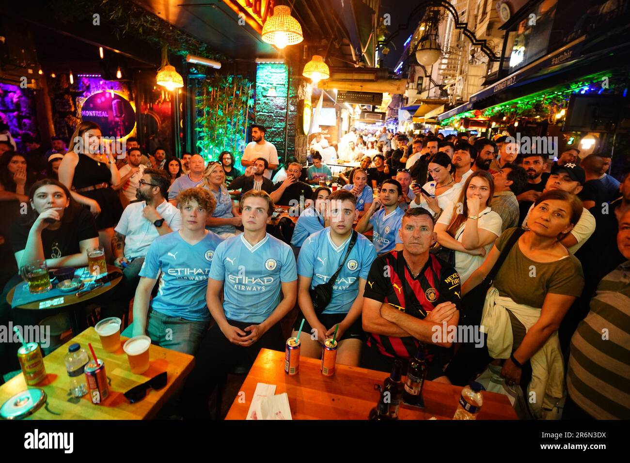 Man City fans watch the UEFA Champions League Final between Manchester ...