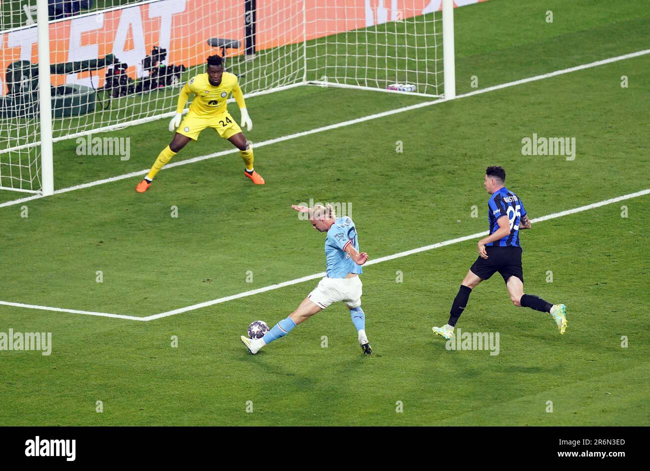 Manchester City's Erling Haaland sees his shot saved by Inter Milan ...