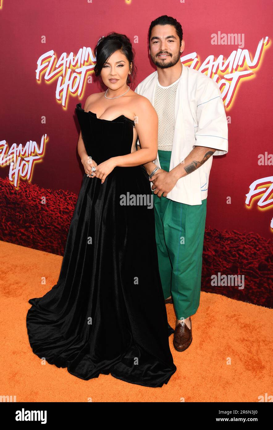HOLLYWOOD, CALIFORNIA - JUNE 09: (L-R) Annie Gonzalez and Bobby Soto ...