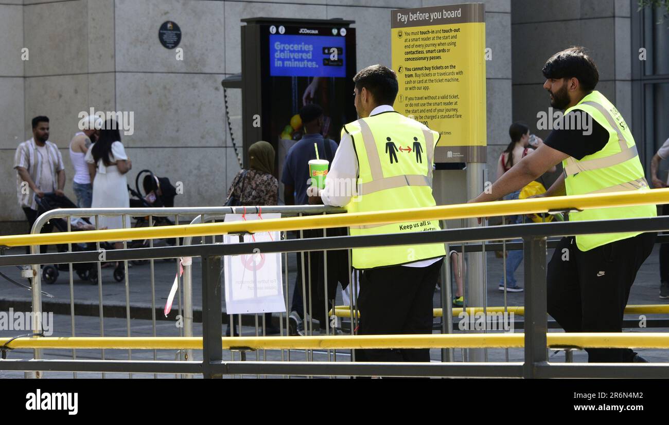 Exchange square metrolink tram stop hi-res stock photography and images ...