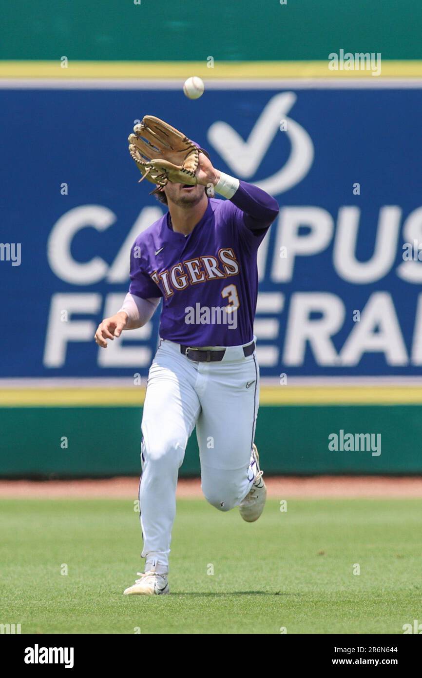 Baton Rouge, LA, USA. 10th June, 2023. LSU outfielder Dylan Crews (3 ...