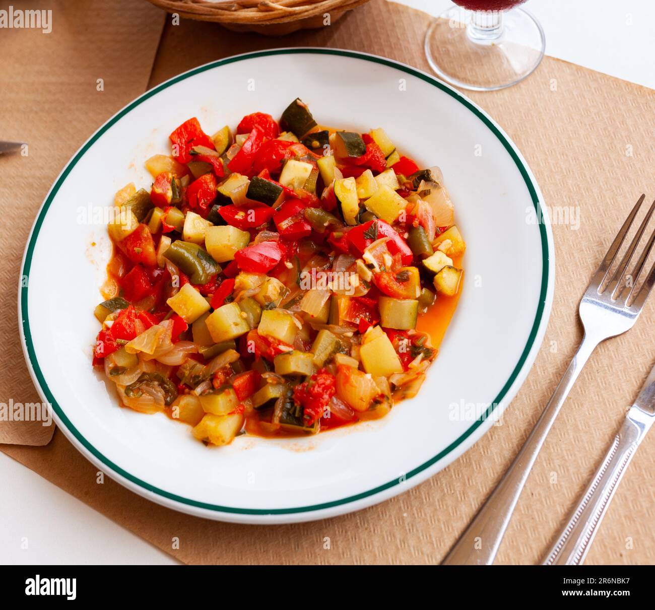 Stewed vegetables - bell peppers, zucchini Stock Photo - Alamy