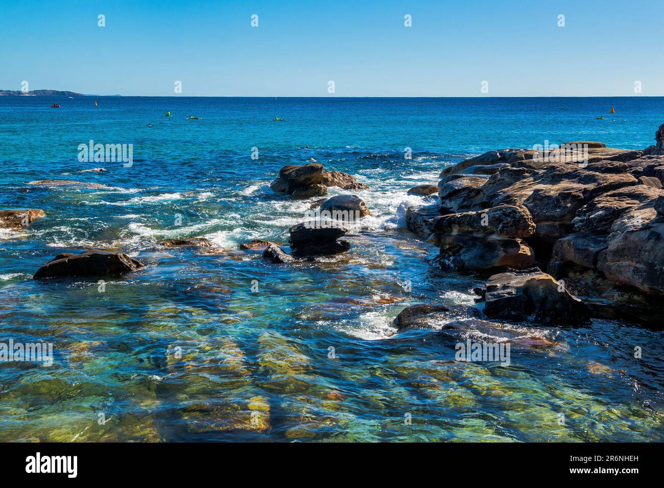 Manly Beach facing the Pacific Ocean, Sydney, New South Wales ...