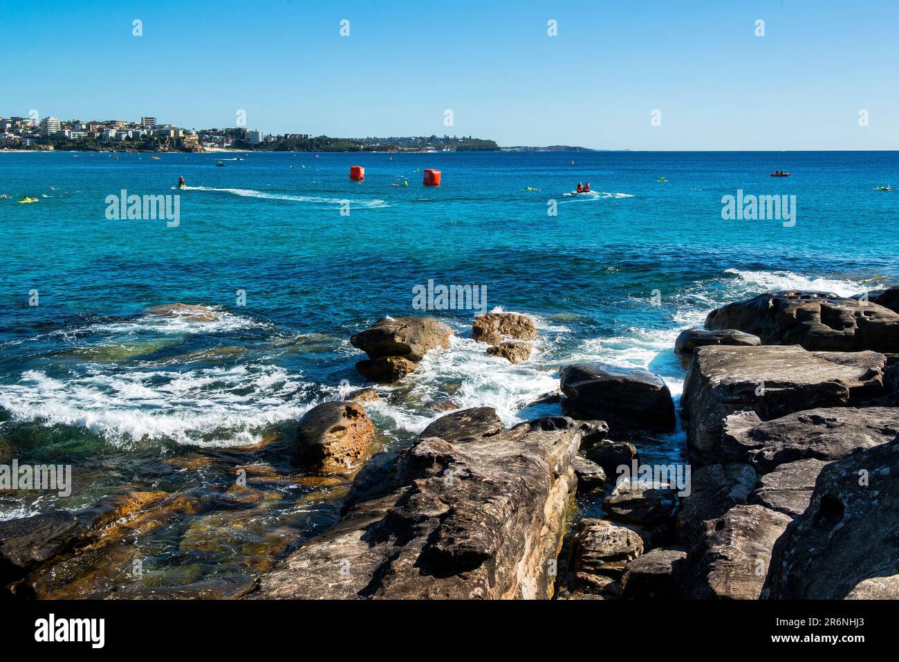 Manly Beach facing the Pacific Ocean, Sydney, New South Wales ...