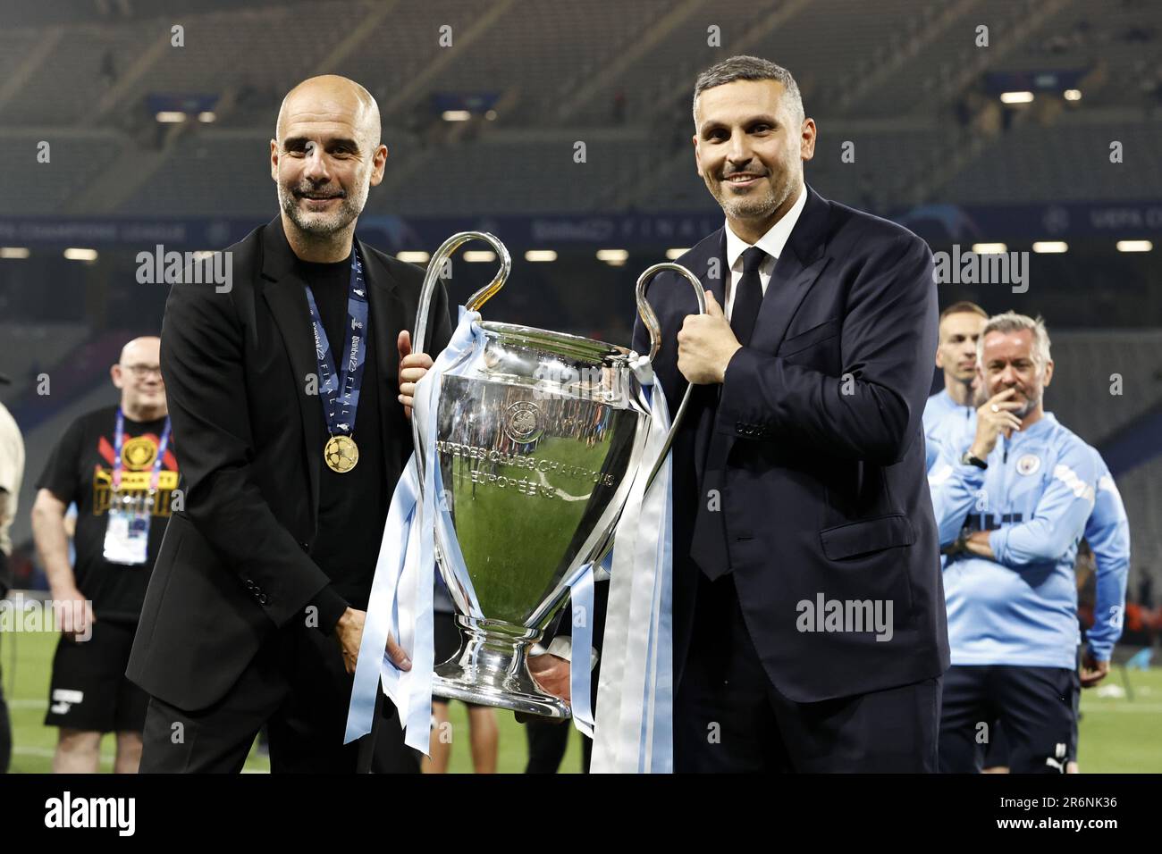 ISTANBUL - Manchester City FC coach Pep Guardiola and Khaldoon Al ...