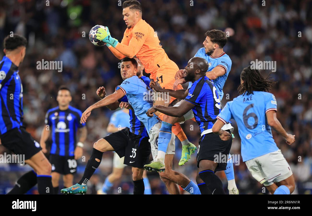 ISTANBUL, TURKEY - JUNE 09: Ederson, UEFA Champions League 2022/23 ...