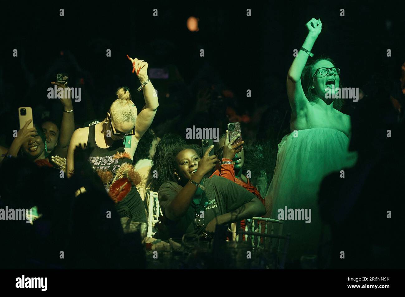 People cheer during a show to set a Guinness World record for the ...
