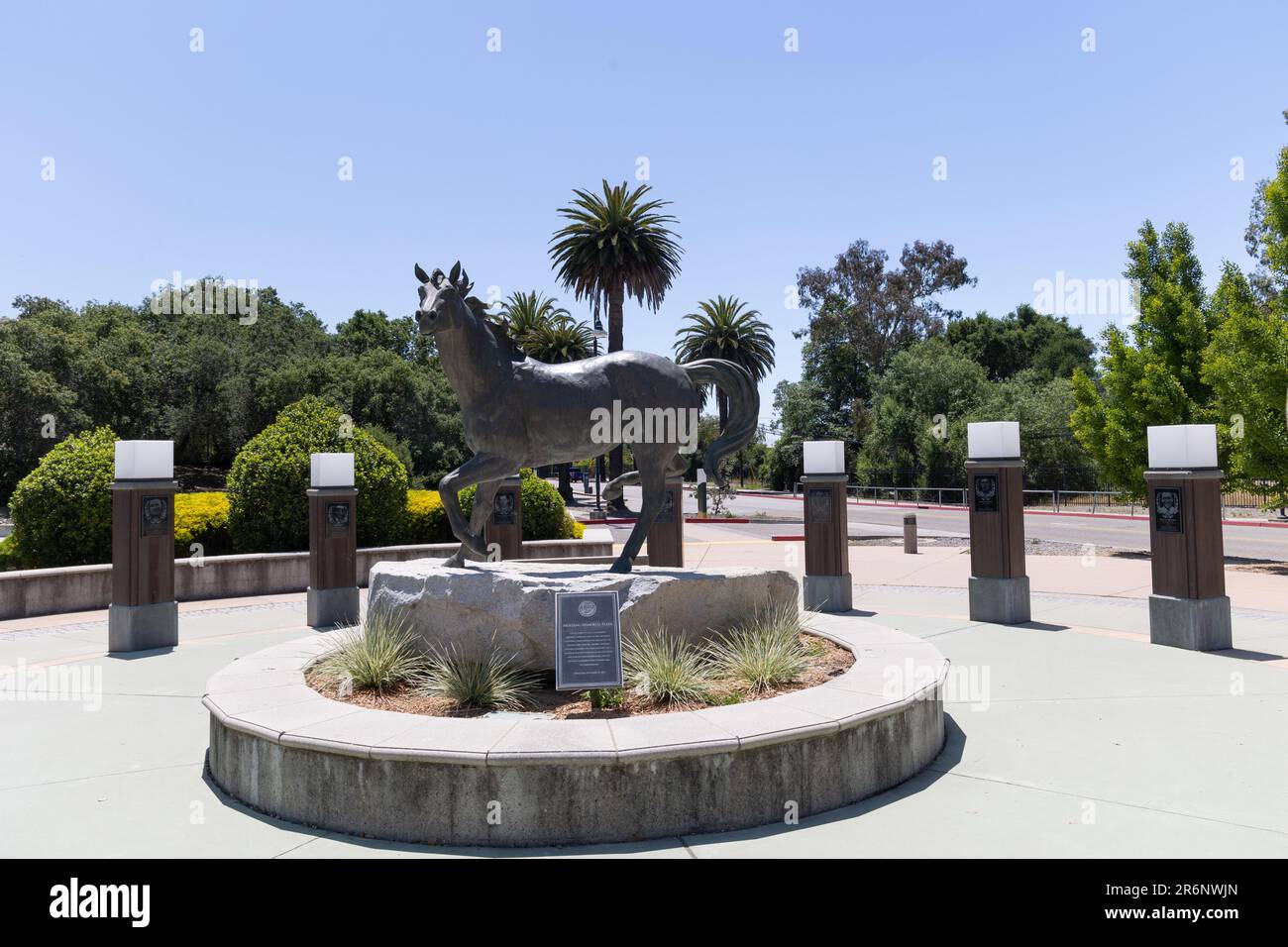 California polytechnic state university hi-res stock photography and ...