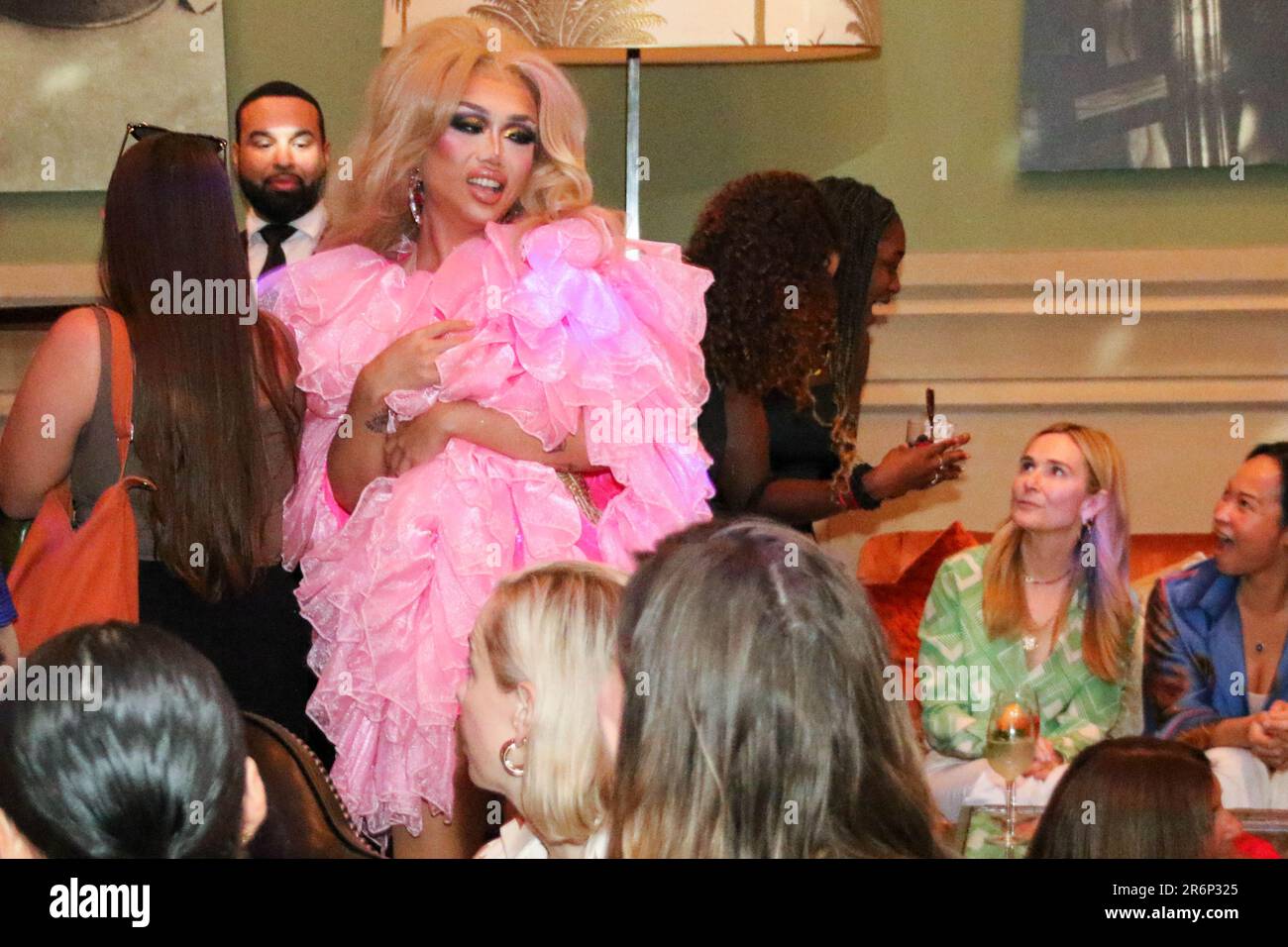 New York, USA. 10th June 2023. Drag Queen Bae Jing performs at a Drag ...