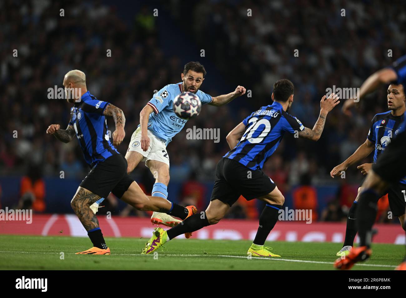Istanbul, Turkey. 10th June 2023. Federico Dimarco (Inter)Bernardo Silva (Manchester City)Hakan ...