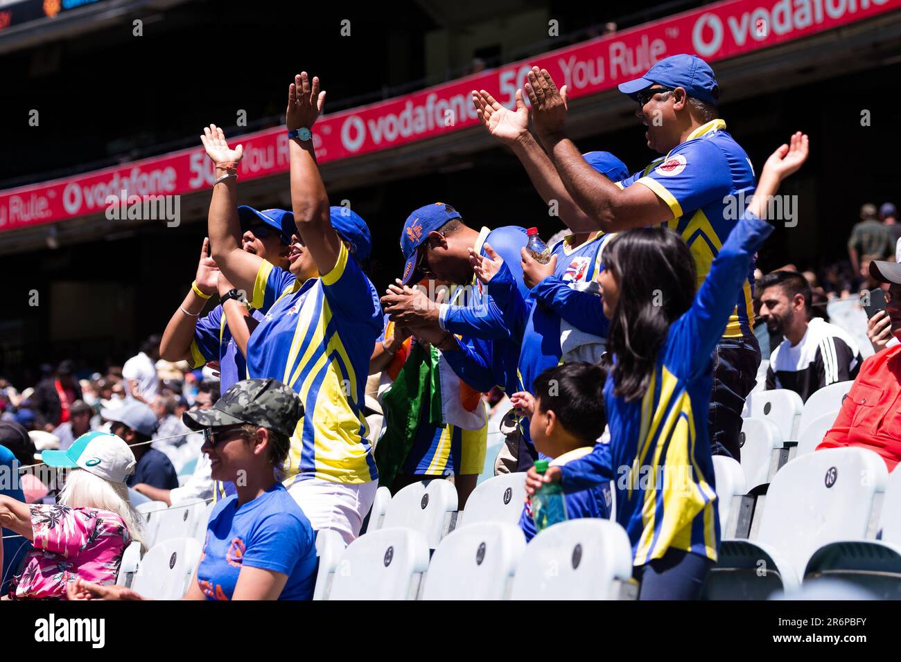 MELBOURNE, AUSTRALIA - DECEMBER 29: Indian fans cheer during day four ...