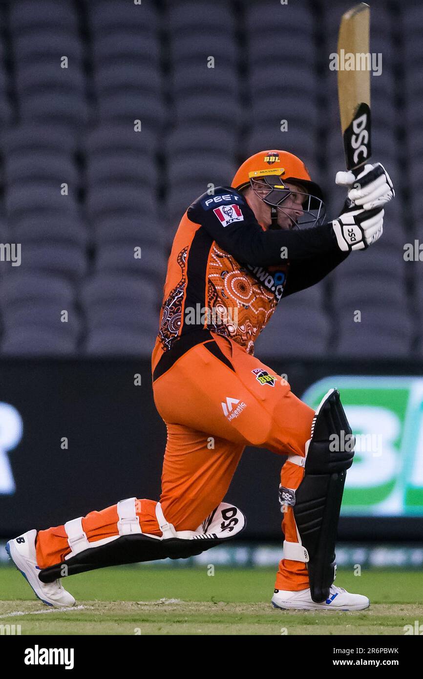 MELBOURNE, AUSTRALIA - JANUARY 19: Colin Munro of Perth Scorchers ...