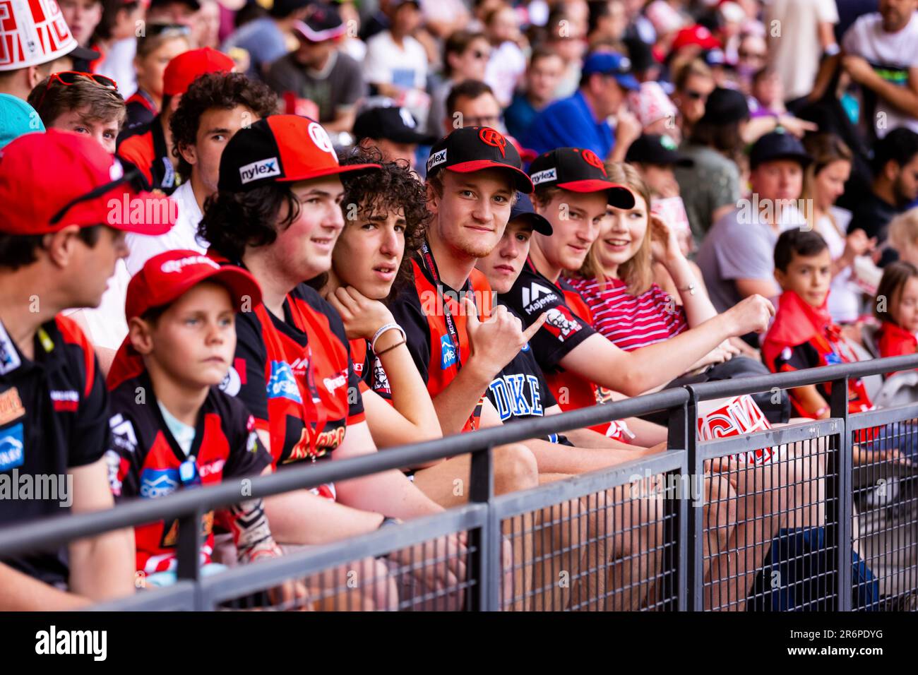 MELBOURNE, AUSTRALIA - JANUARY 27: Cricket fans during the Big Bash ...