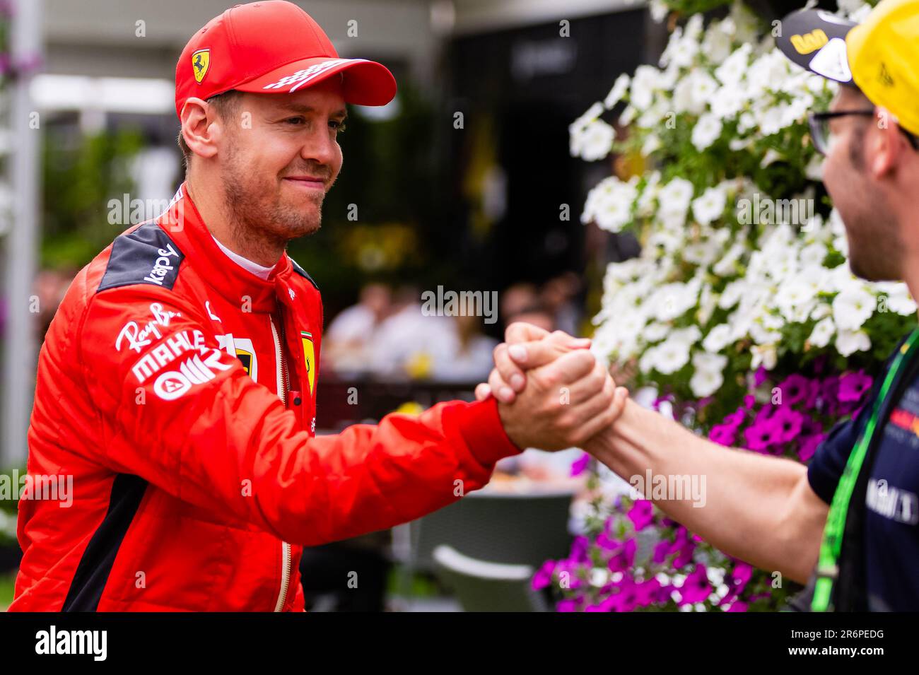 Sebastian vettel driving the 5 scuderia ferrari mission winnow hi-res ...