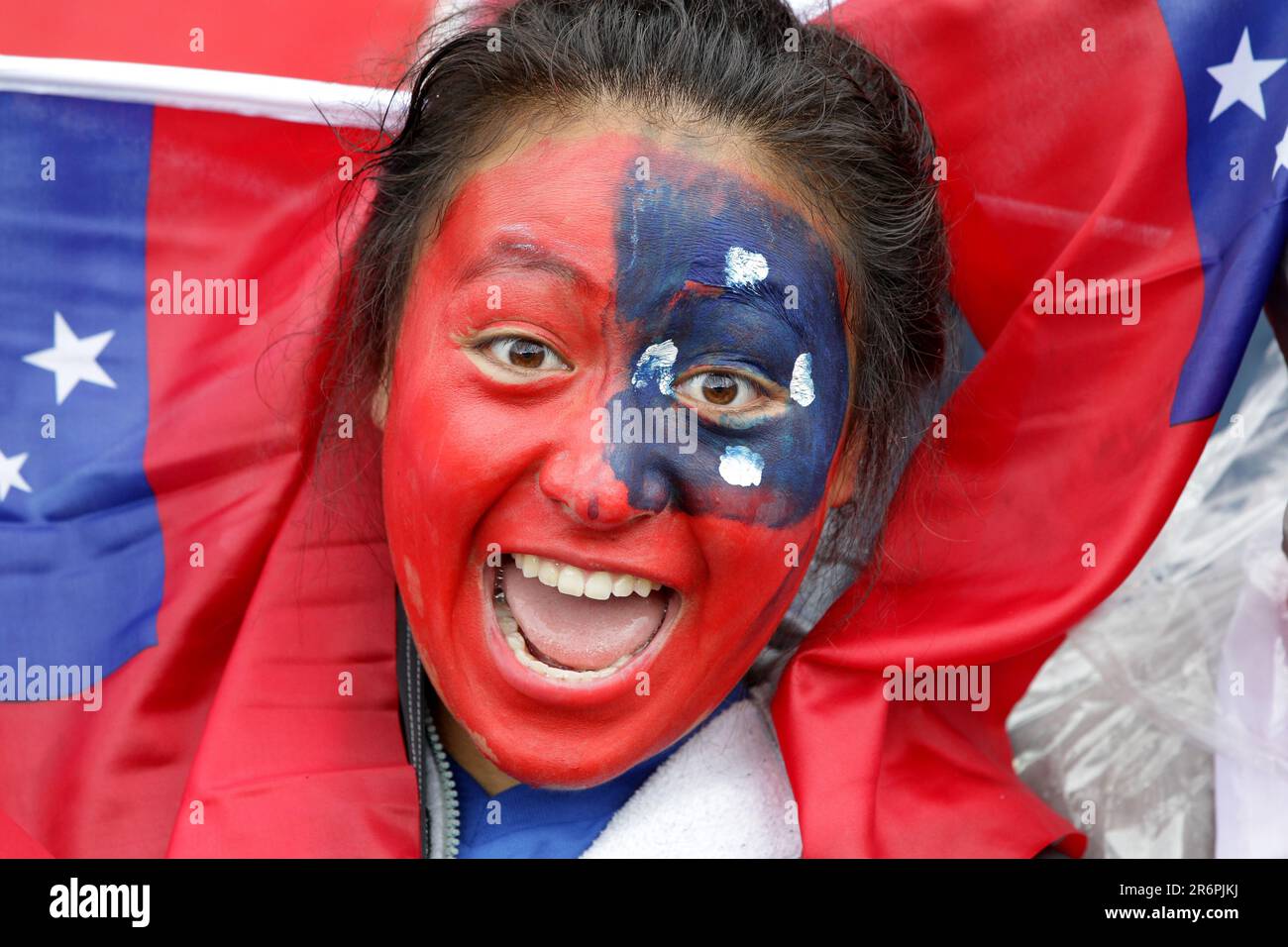 Samoan rugby supporter hi-res stock photography and images - Alamy