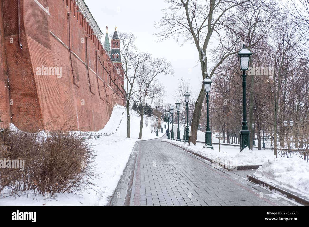 Alexandrovsky garden moscow hi-res stock photography and images - Alamy