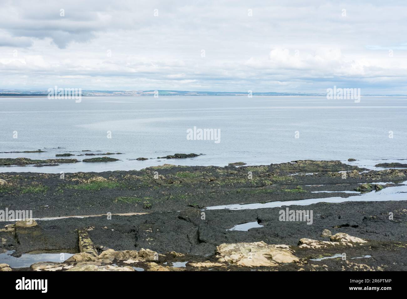 Sea beach skyline st hi-res stock photography and images - Alamy