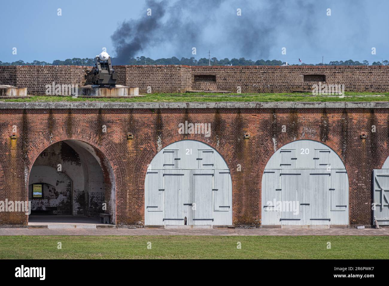 Cannon along the terreplein (upper level) of Fort Pulaski on Cockspur ...
