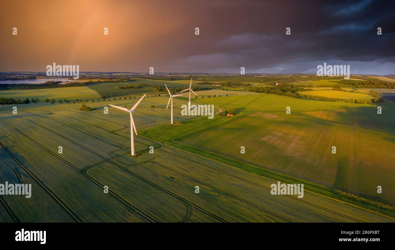 Electricity green energy hi-res stock photography and images - Alamy