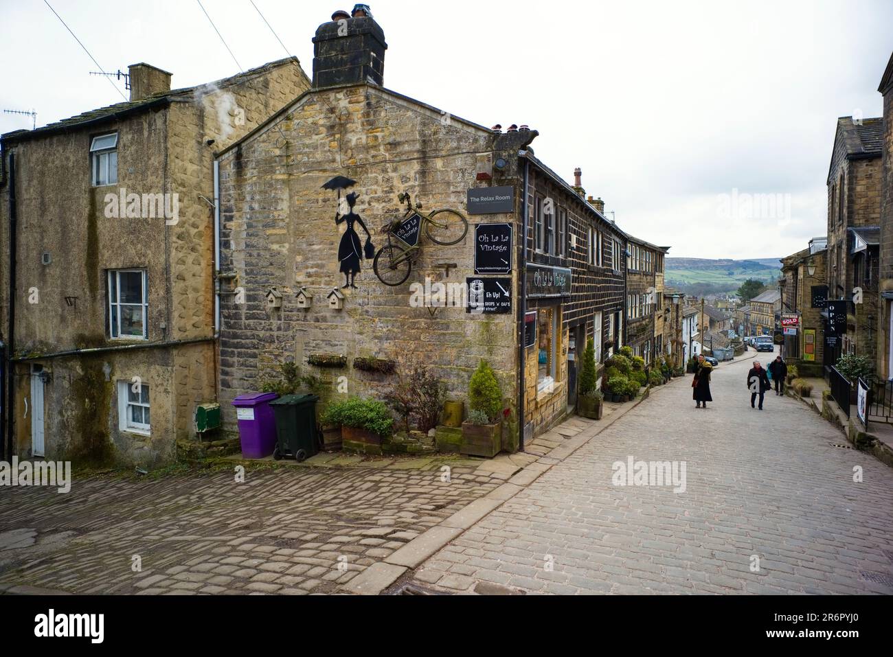Howarth hi-res stock photography and images - Alamy