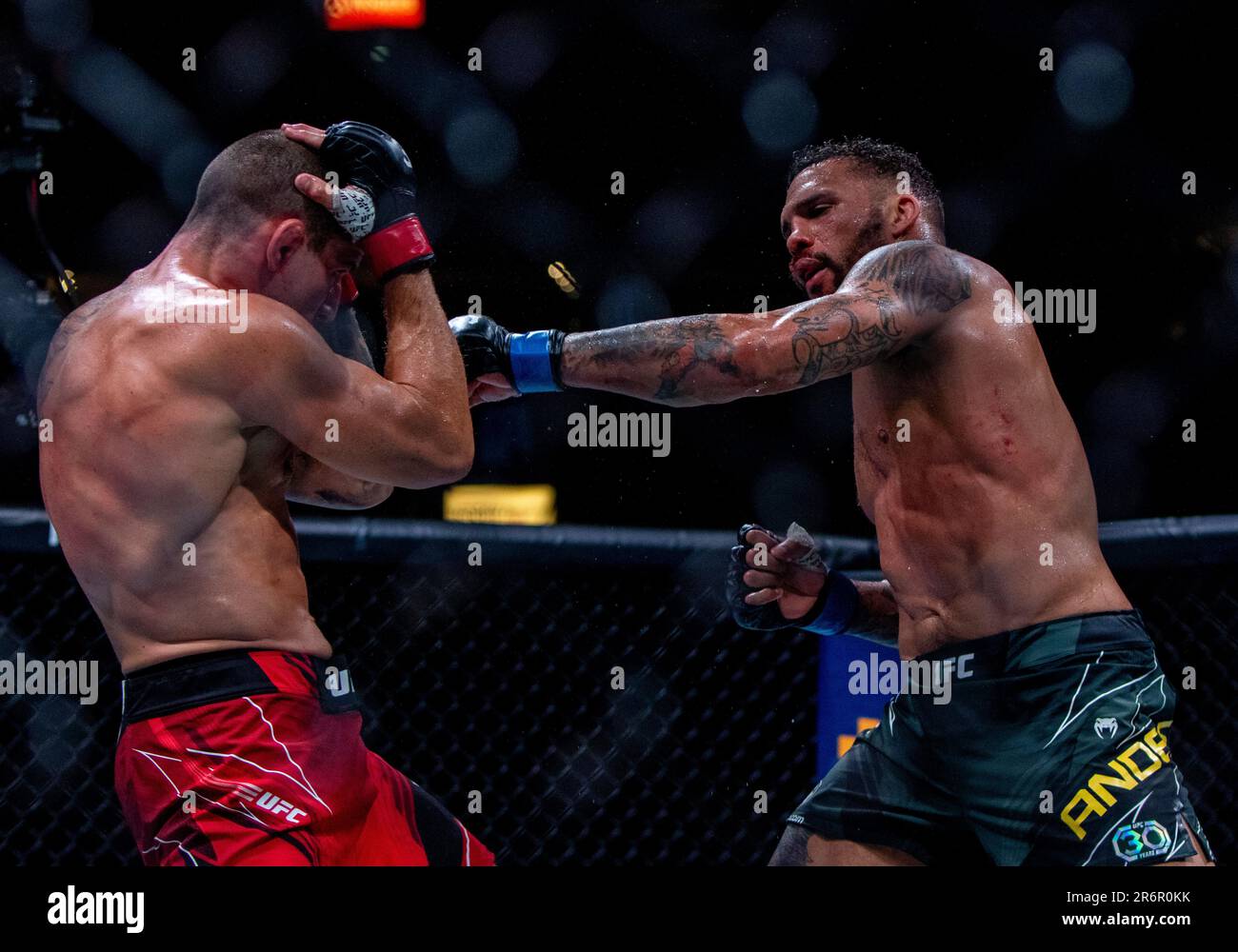 Eryk andres hi-res stock photography and images - Alamy