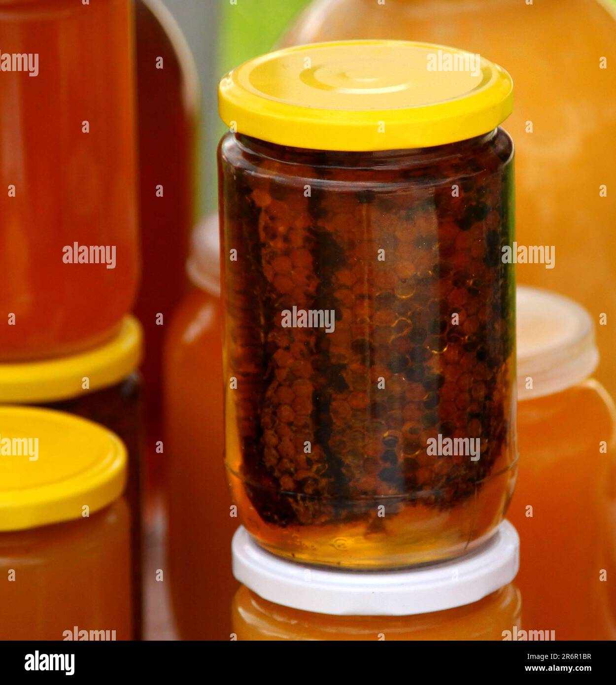 Honey spill isolated hi-res stock photography and images - Alamy