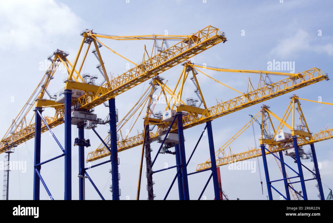 Port cranes at tthe port of at Harem, Bosphorus, Istanbul, Turkey, the ...