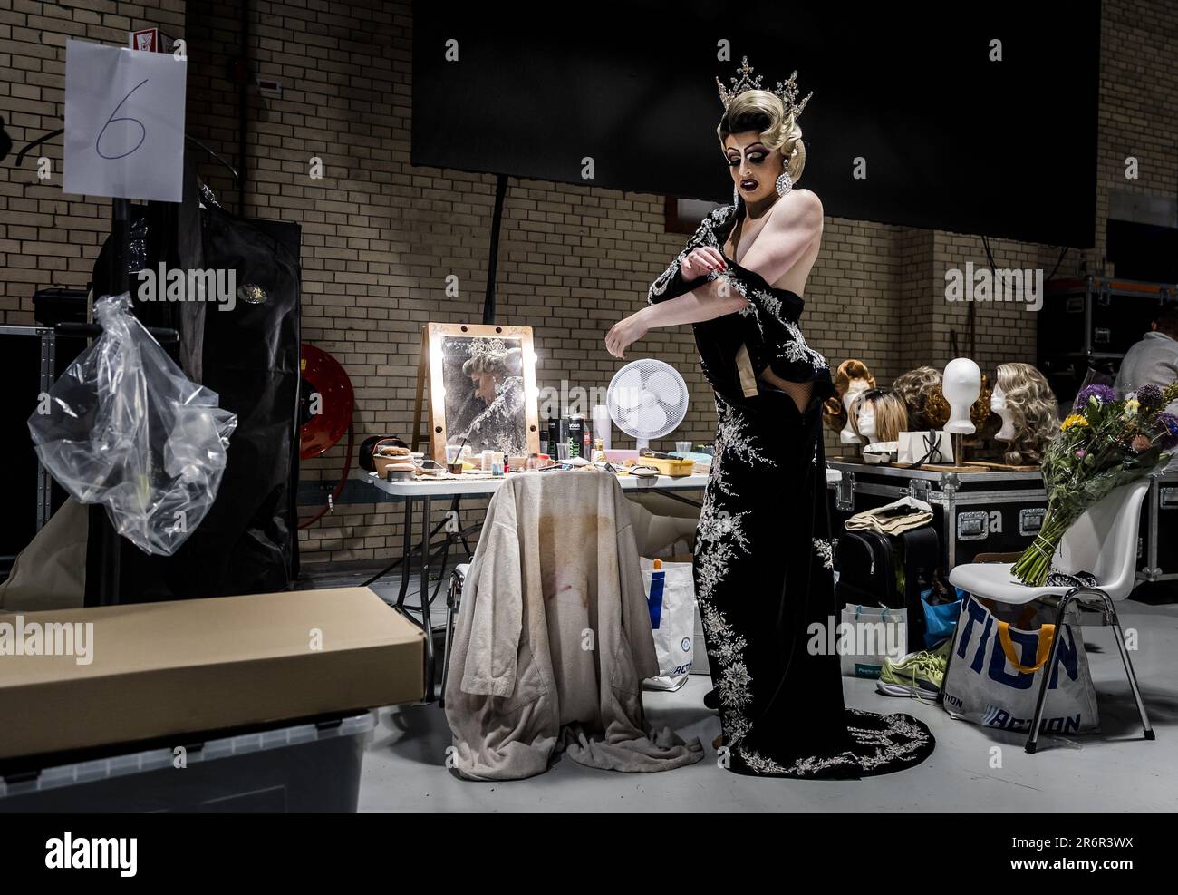 Actrice mature hi-res stock photography and images - Alamy