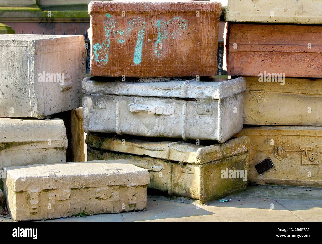 Liverpool institute performing arts lipa hi-res stock photography and ...