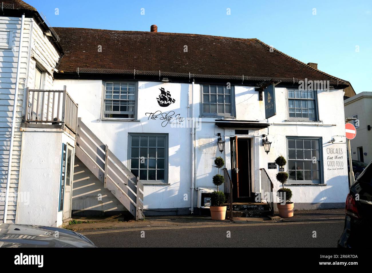 exterior view of the ship inn,central parade,herne bay seaside resort ...