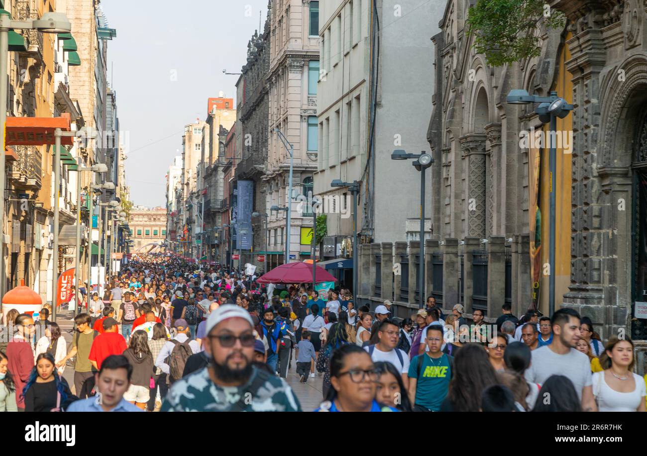 Crowd of people on pedestrianised street Avenida Madero, Centro ...