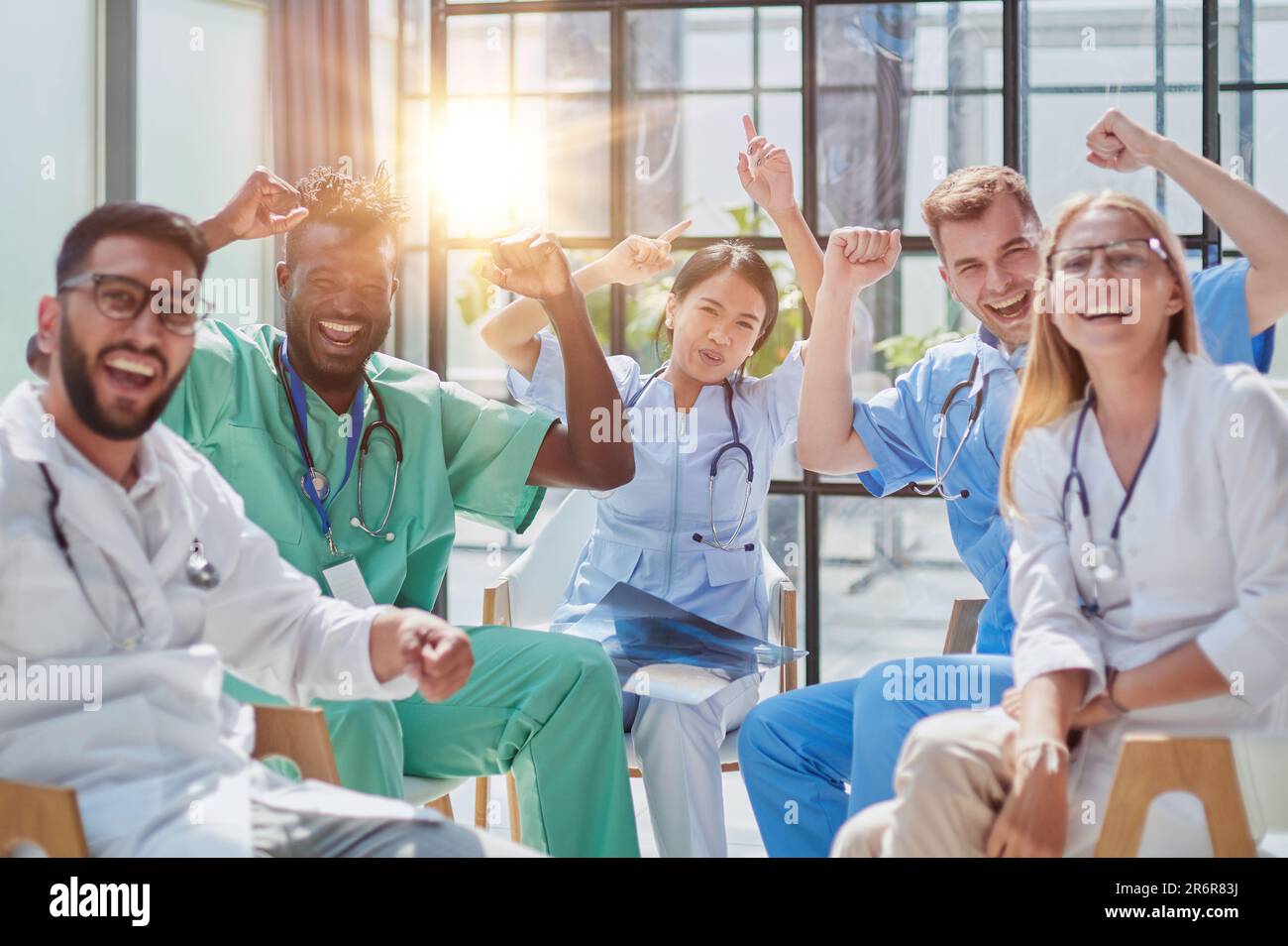 Happy hospital team hi-res stock photography and images - Alamy