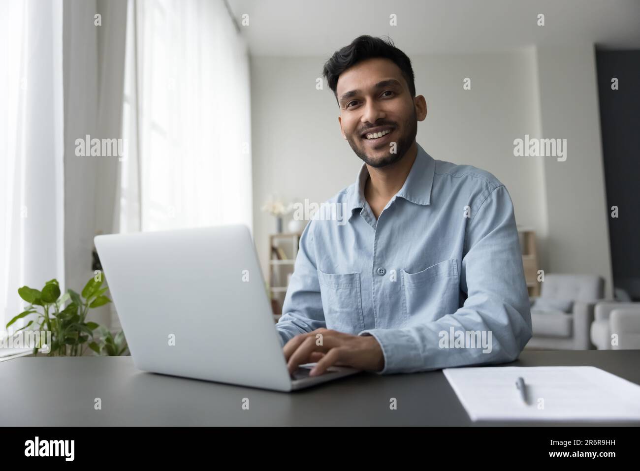 Indian businessman man confident sit hi-res stock photography and ...