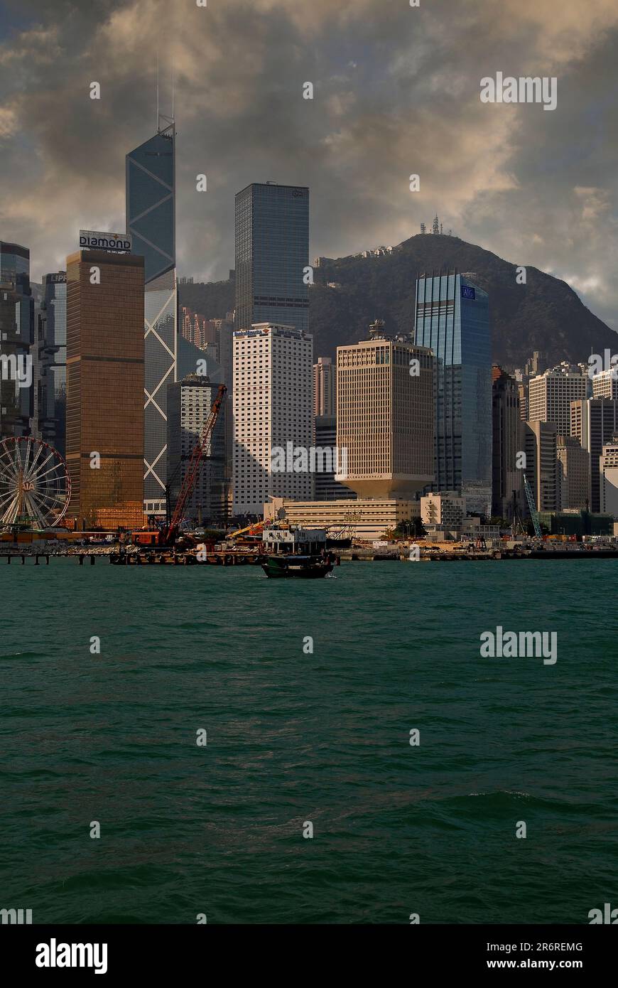 The mirror-glass and concrete towers of Central District in Hong Kong ...