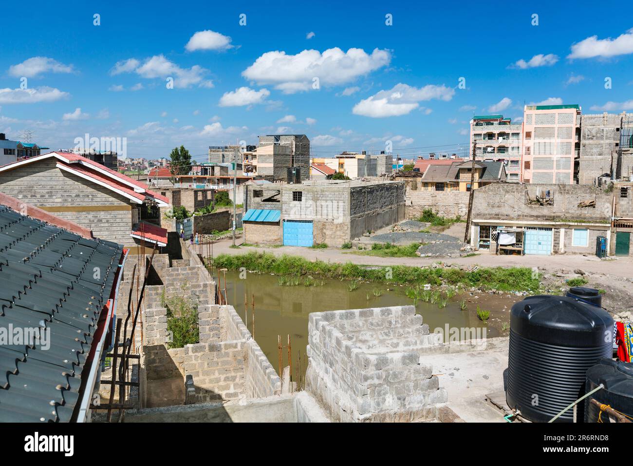 House in kenya suburbs hi-res stock photography and images - Alamy