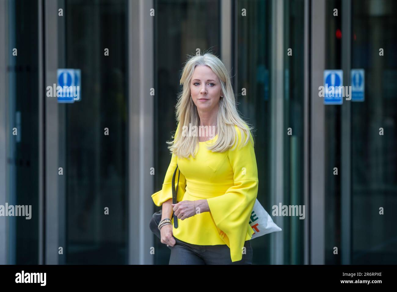 Isabel oakeshott journalist hi-res stock photography and images - Alamy