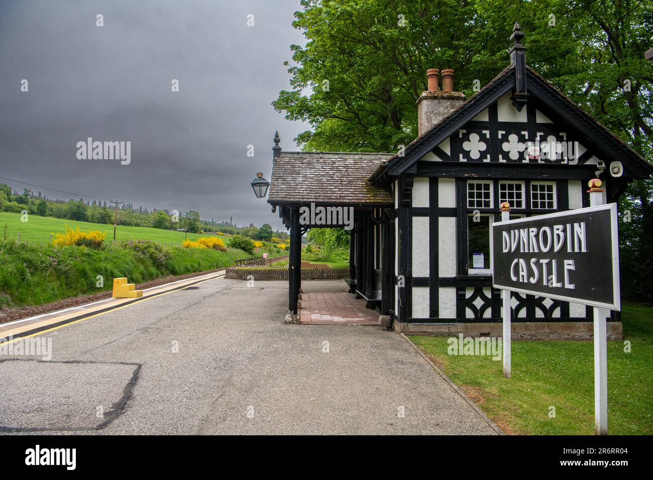 Rogart Railway station Scotland Stock Photo - Alamy