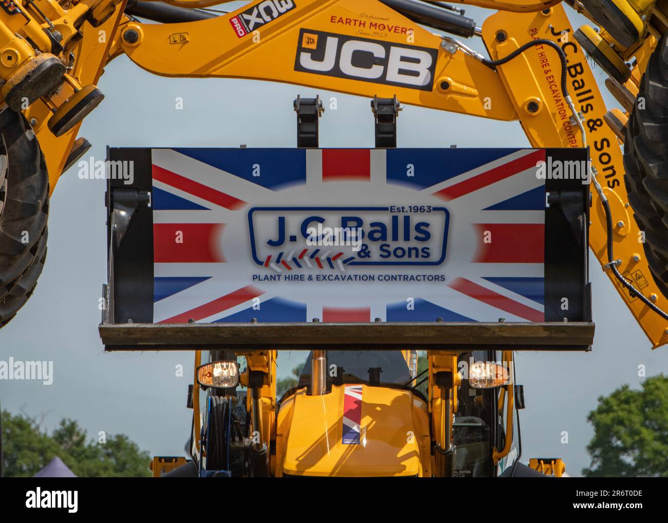 Dancing Diggers - Smallwood Steam & Vintage Rally 2023 Stock Photo - Alamy
