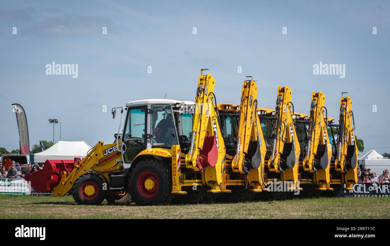 Dancing excavator hi-res stock photography and images - Alamy