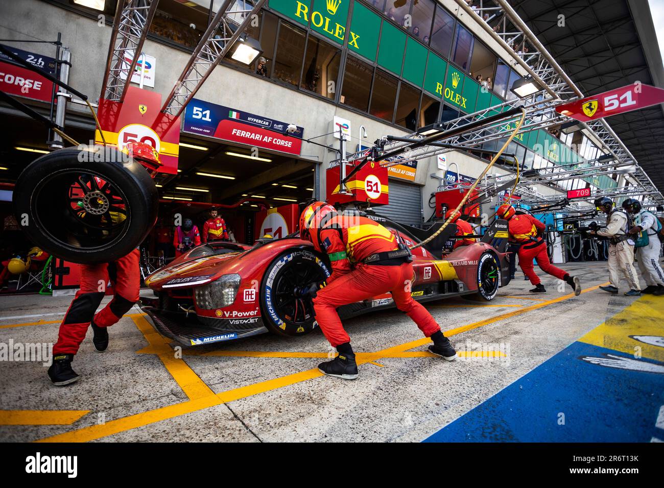 Ferrari pit stop 2023 hi-res stock photography and images - Alamy