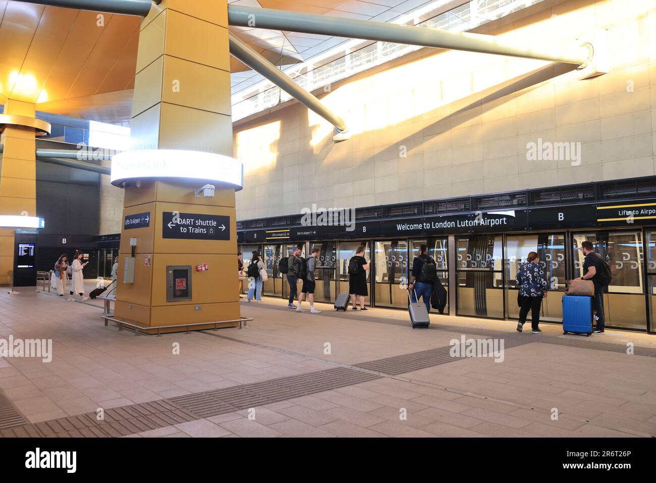 The Luton DART - Direct Air-Rail Transit - a new airport rail link ...