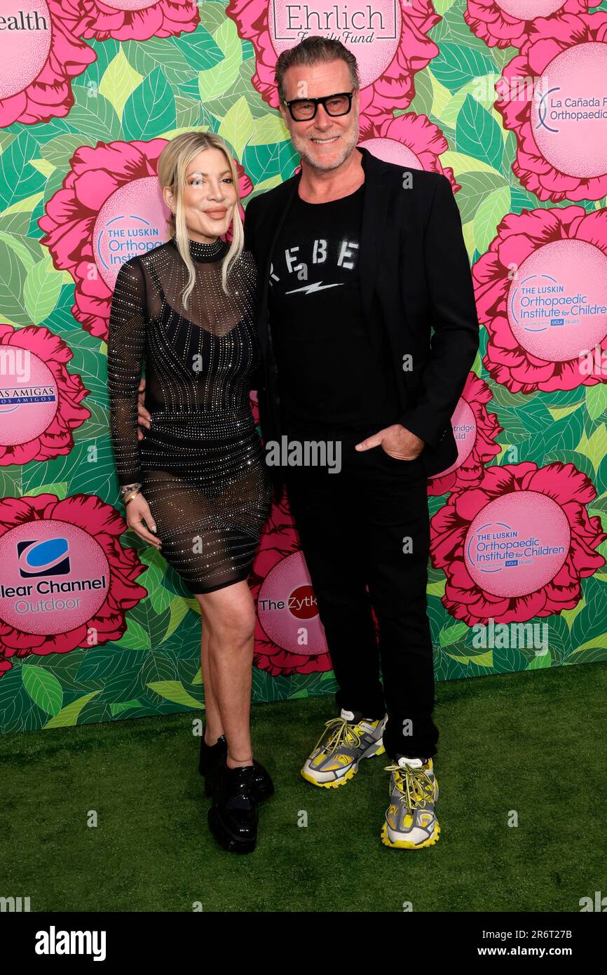 Hollywood, Ca. 10th June, 2023. Tori Spelling, Dean McDermott at the ...